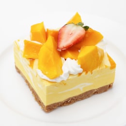 T&T Bakery Mango Marble Cheesecake (480g)